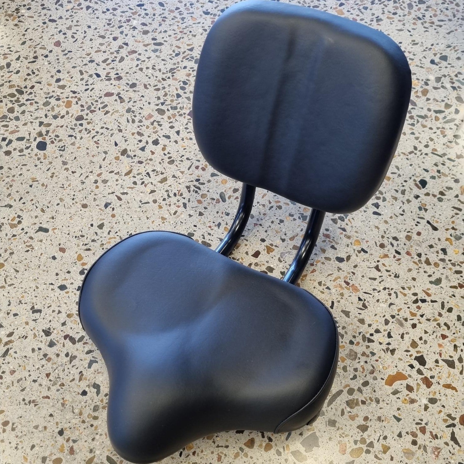 Bike seat with backrest store